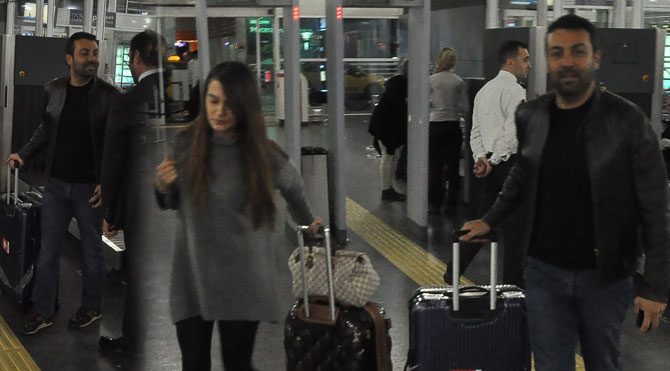 Saruhan Hünel havaalanında