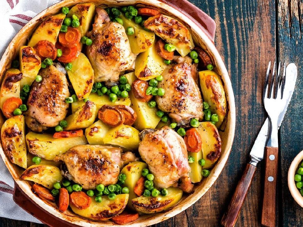 Fırında sebzeli tavuk tarifi: Pratik ve nefis lezzet fırında tavuk ...