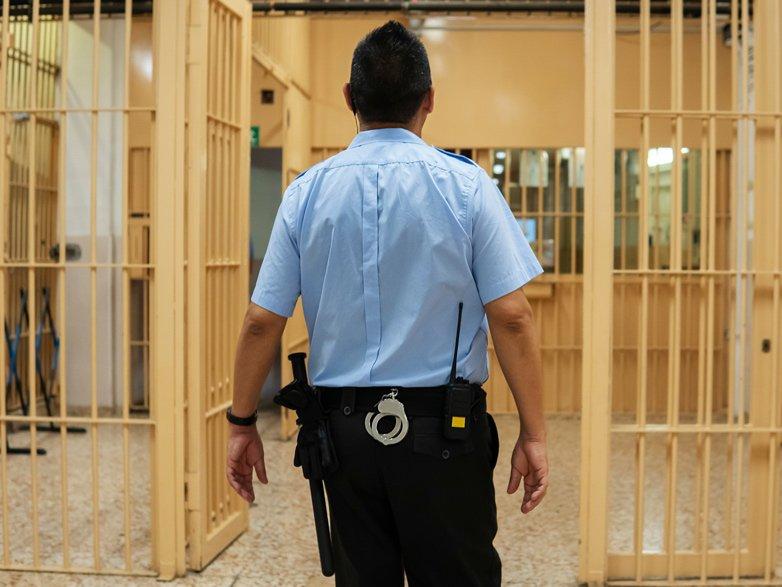 Cezaevlerindeki hoş geldin dayağı sürüyor