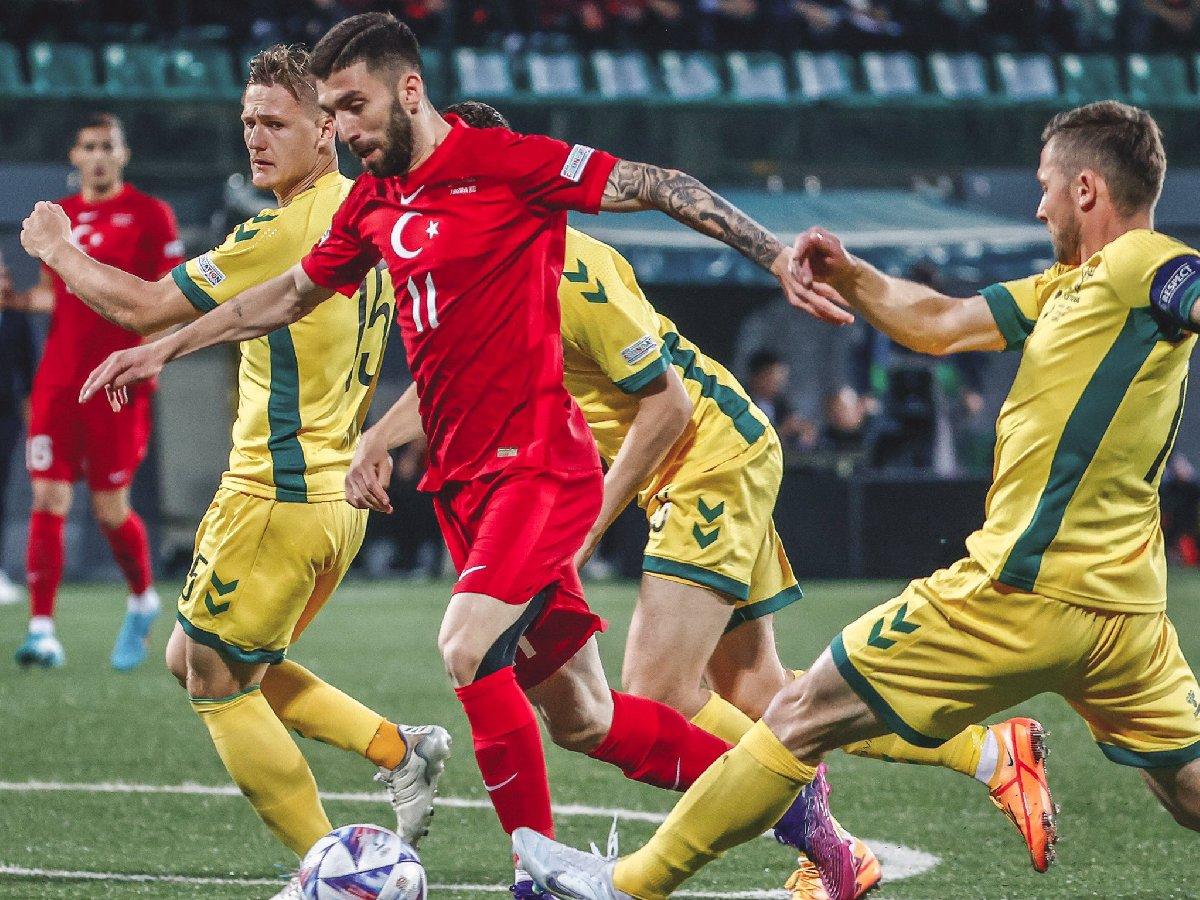 Milli takımda Doğukan Sinik fırtınası